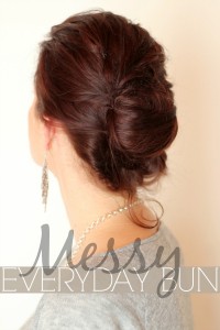 5 Hair buns for moms - Savvy Sassy Moms