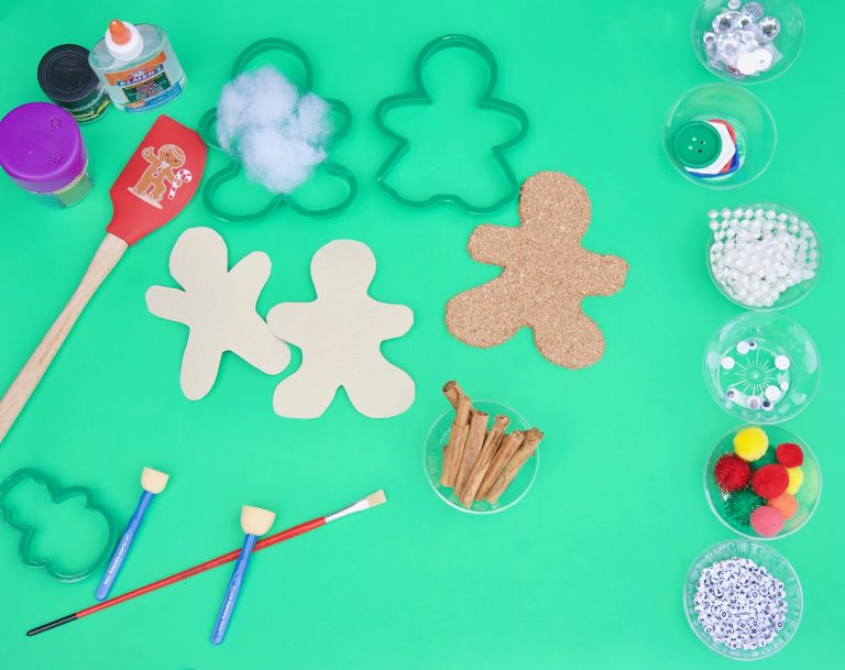 Easy DIY Gingerbread crafts for kids - Savvy Sassy Moms