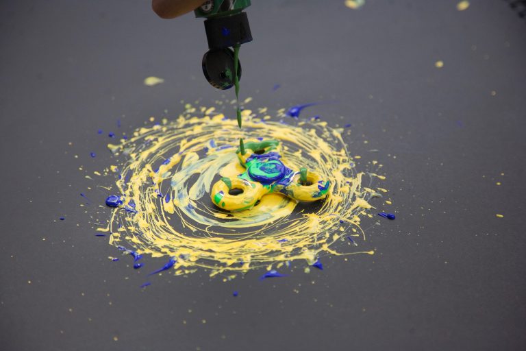 Easy DIY fidget spinner crafts - Savvy Sassy Moms